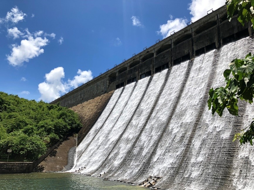 Round-the-Island Trail
